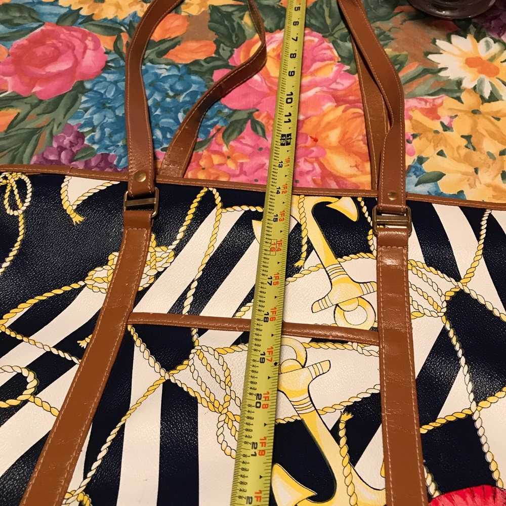 Allan Edward Totebag - Gem